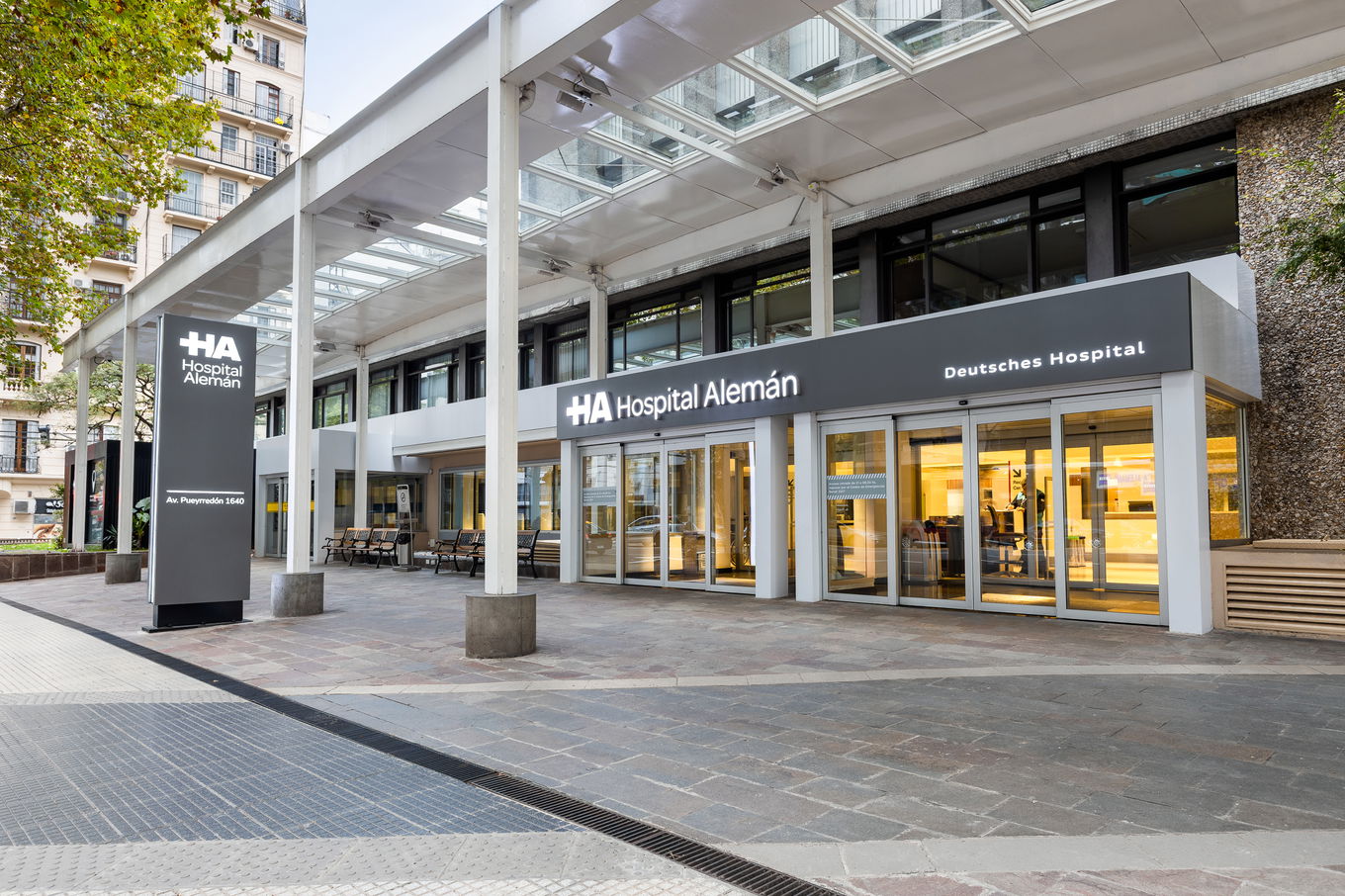 Fachada Hospital Aleman-1 - Hospital Alemán